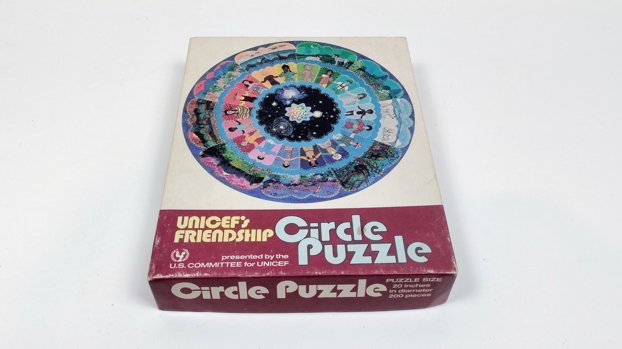 Unicef Circle puzzle 1970. 200 brikker. Unicef friendship. • Møllers ...