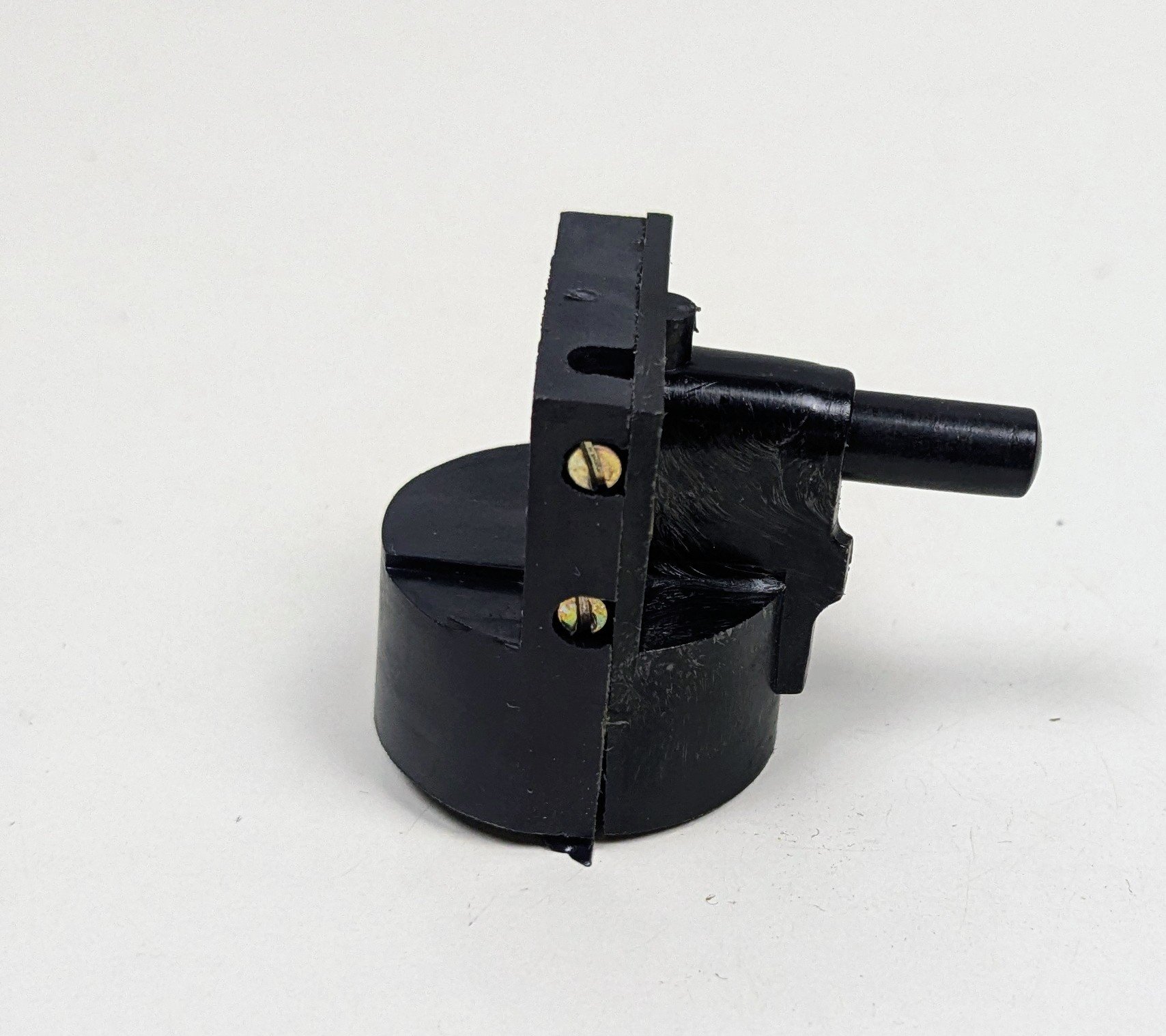 Tryk indsats fatning. Tryk afbryder. Sort bakelit. Reservedel. PH hat m ...